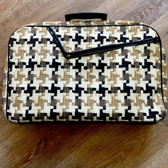 Vintage Vixen | Bags | Vintage Vixenz Herringbone Tweed Briefcase ...
